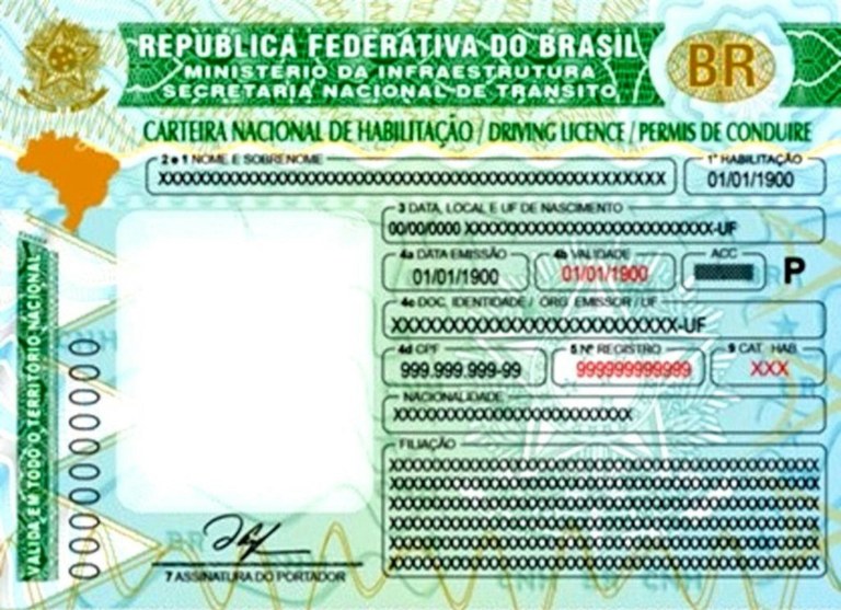 Nova Carteira Nacional de Habilitação (CNH) começa a ser emitida ...
